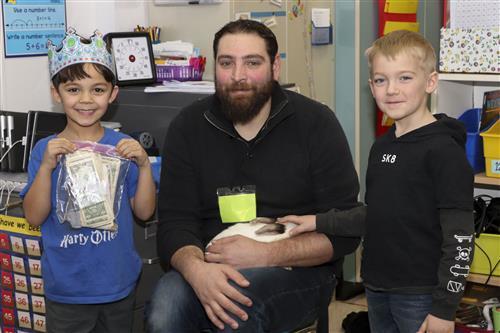 Mrs. Hecklau’s Class Donates to the Stevens-Swan Humane Society ...